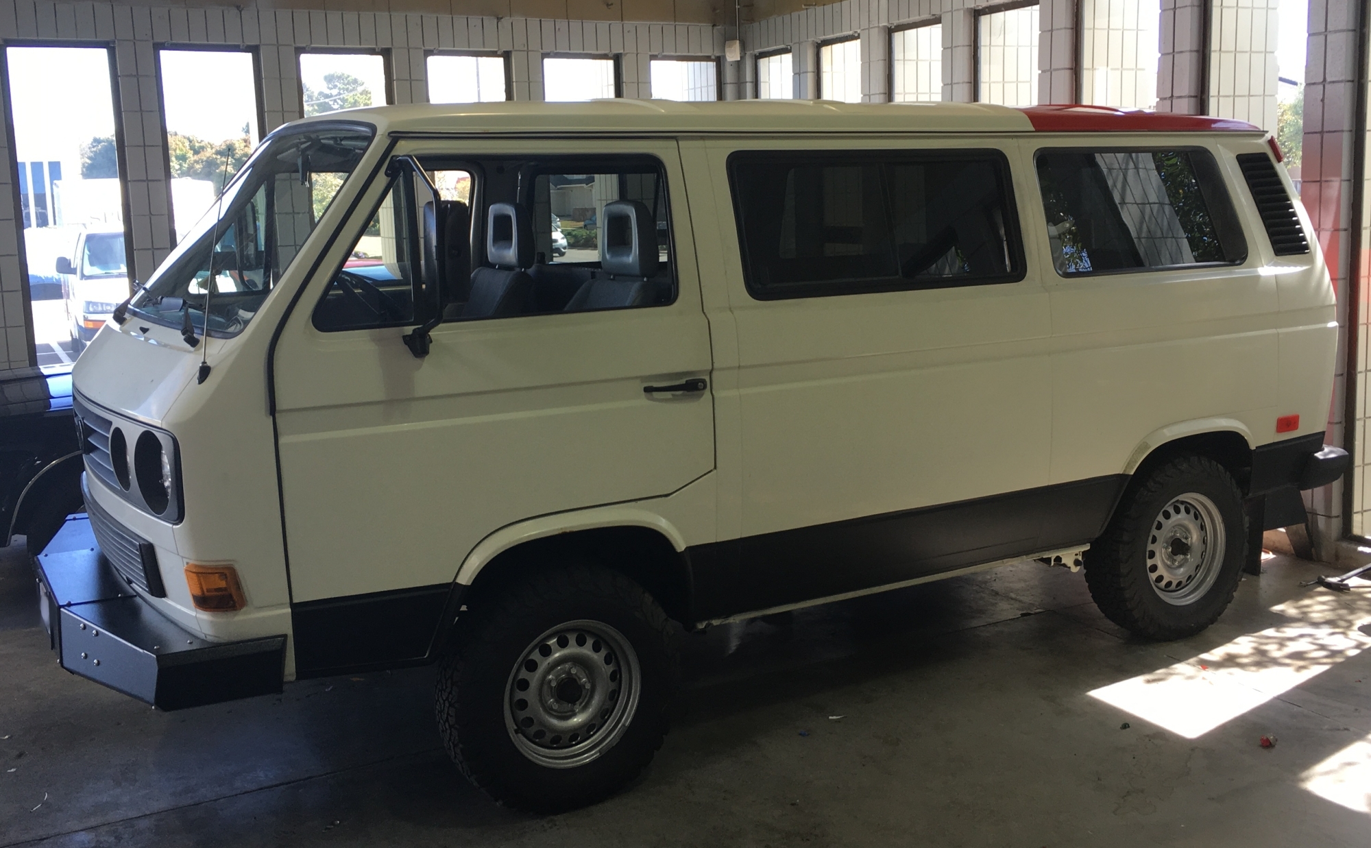 Van Wrap for TW Pitchers Brewing Co – Custom Vehicle Wraps