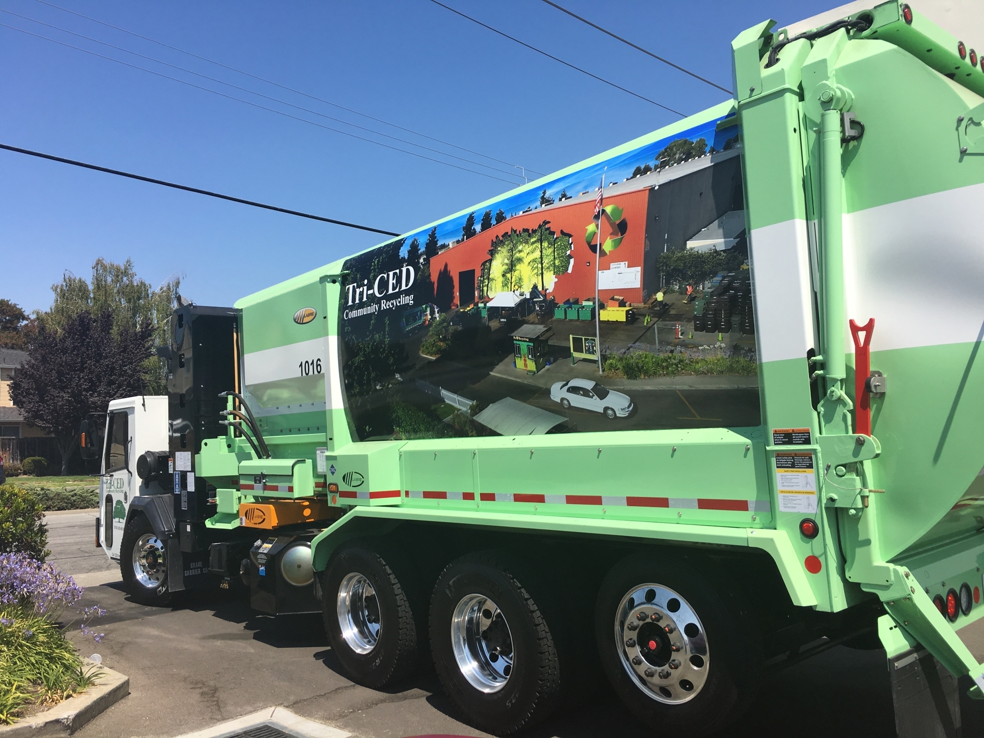 Tri-CED Recycling Fleet Wraps – Custom Vehicle Wraps