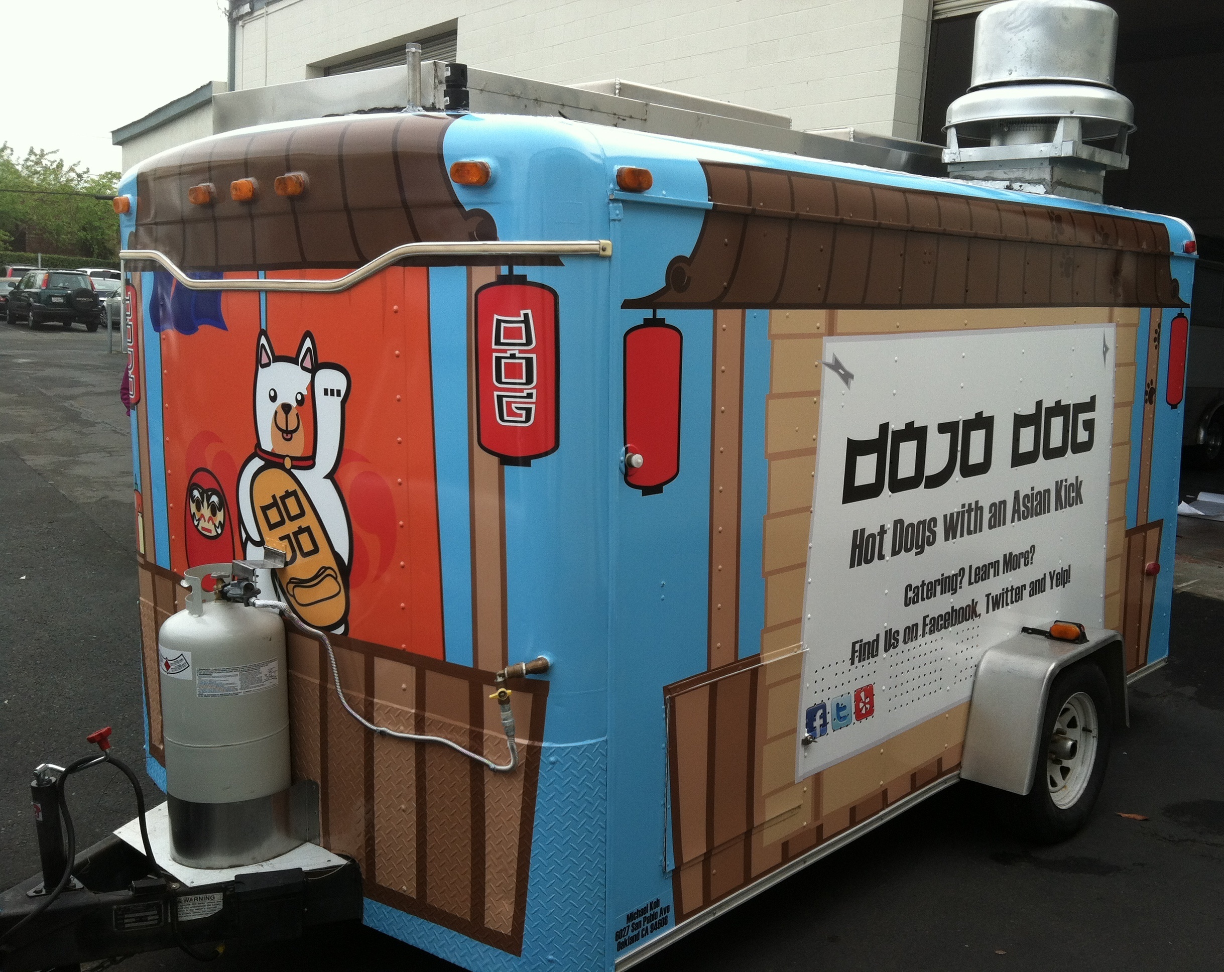 Dojo Dog Food Cart Wrap – Custom Vehicle Wraps