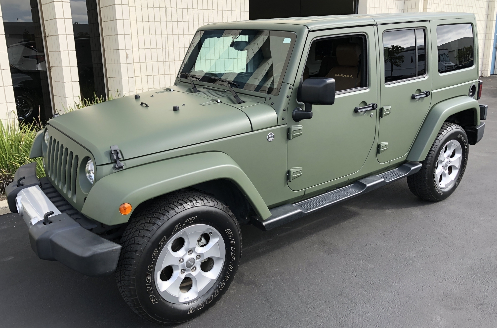 military green matte wrap jeep-12 – Custom Vehicle Wraps