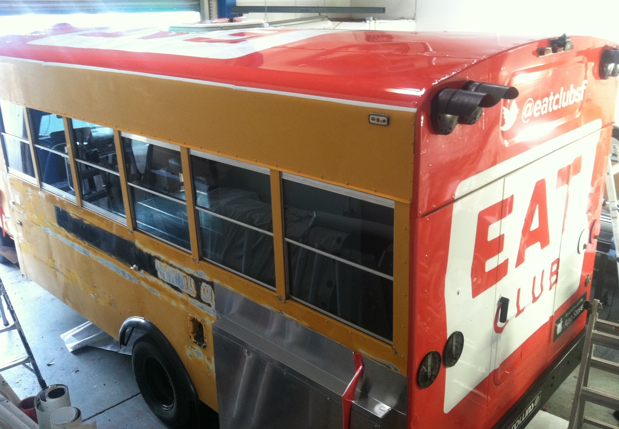 Eat Schoolbus Wrap-07 – Custom Vehicle Wraps