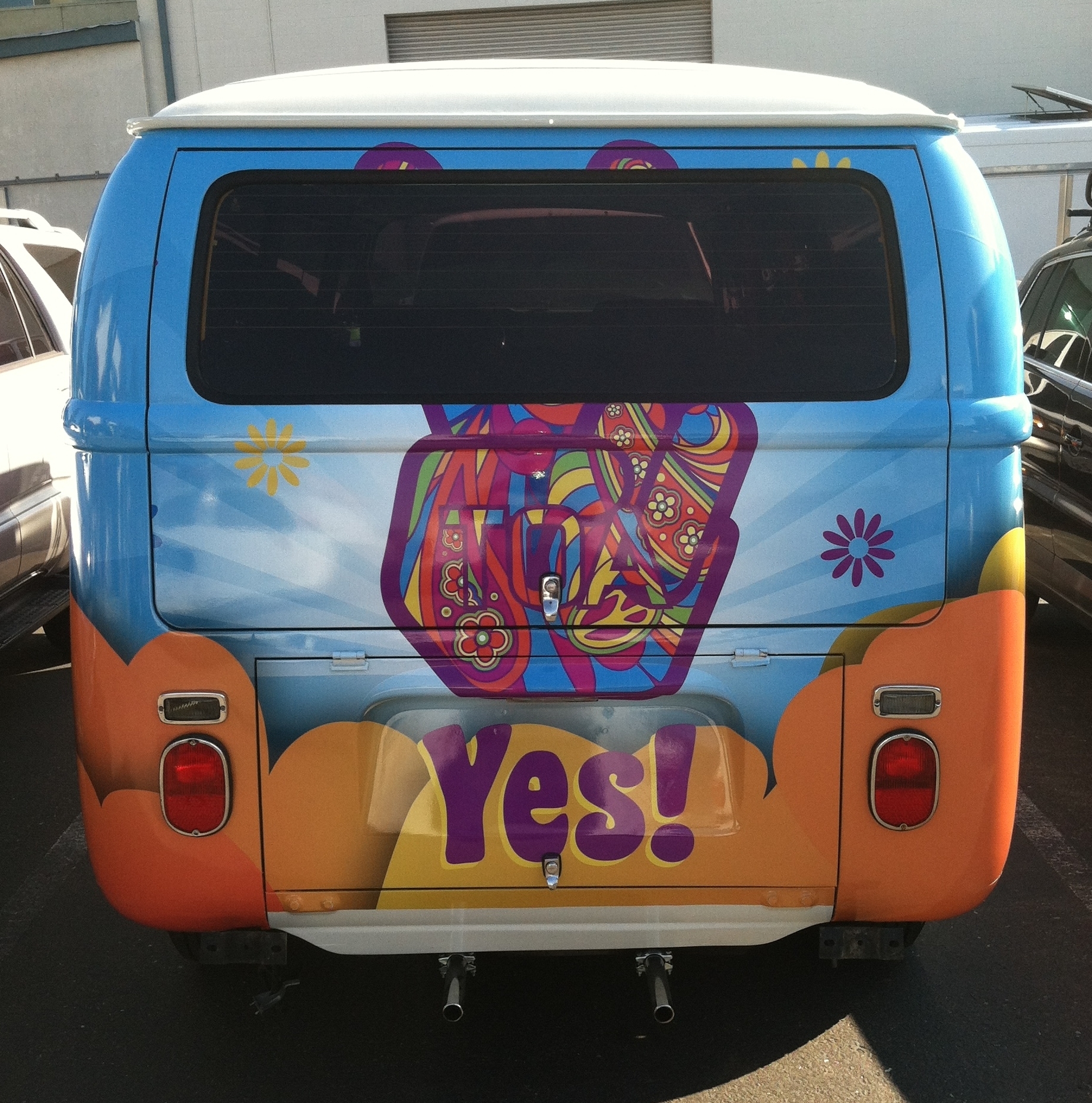 Toa Technologies Car Wrap – Custom Vehicle Wraps